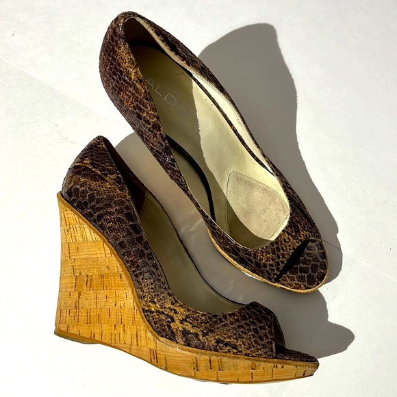 Aldo | Shoes | Aldo Animal Print Snake Skin Wedges Heels Sz 39 Cork Y2k ...
